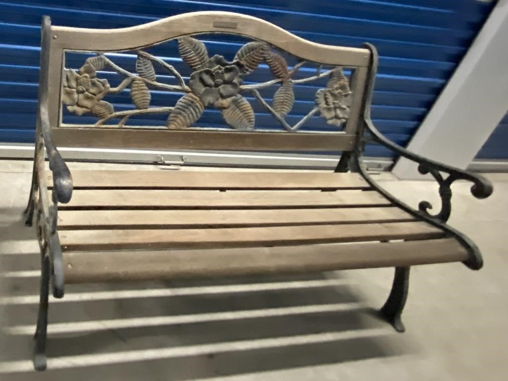 BERKELEY FORGE CAST IRON WOODEN SLAT OUTDOOR BENCH – The Oaks of ...